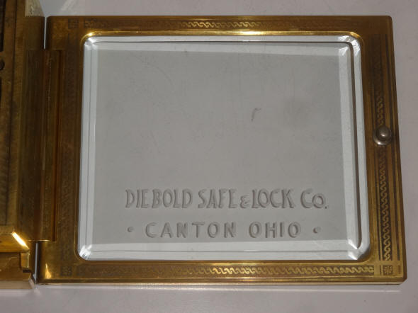 DIEBOLD 3, Type 1